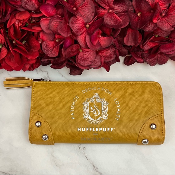 Bags | Harry Potter Yellow Hufflepuff Hogwarts Clutch Wallet | Poshmark
